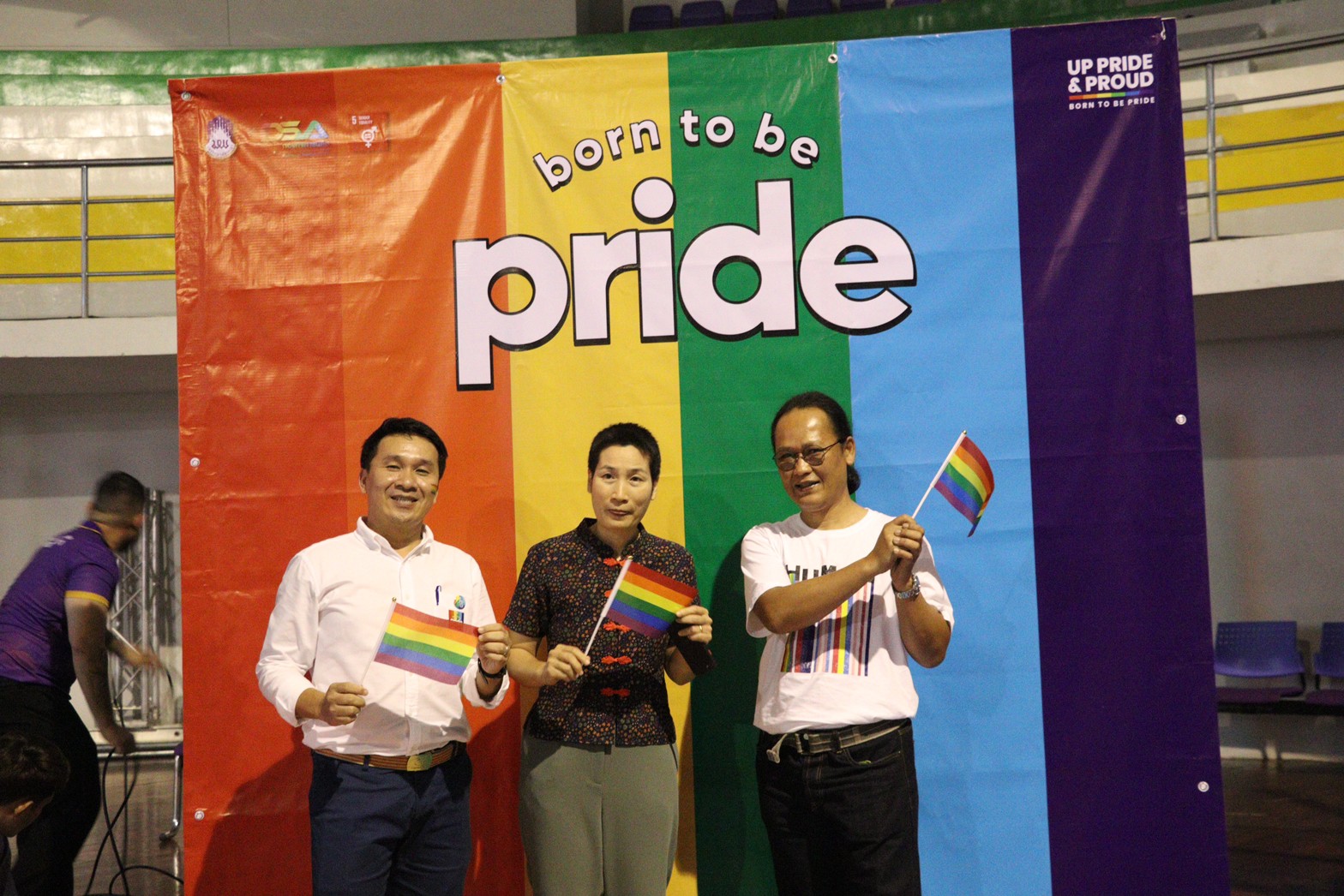 อลังการสีสันแห่งงาน UP PRIDE & PROUD 2023 “Born to be Pride” มหาวิทยาลัยพะเยา : คณะรัฐศาสตร์และ ...